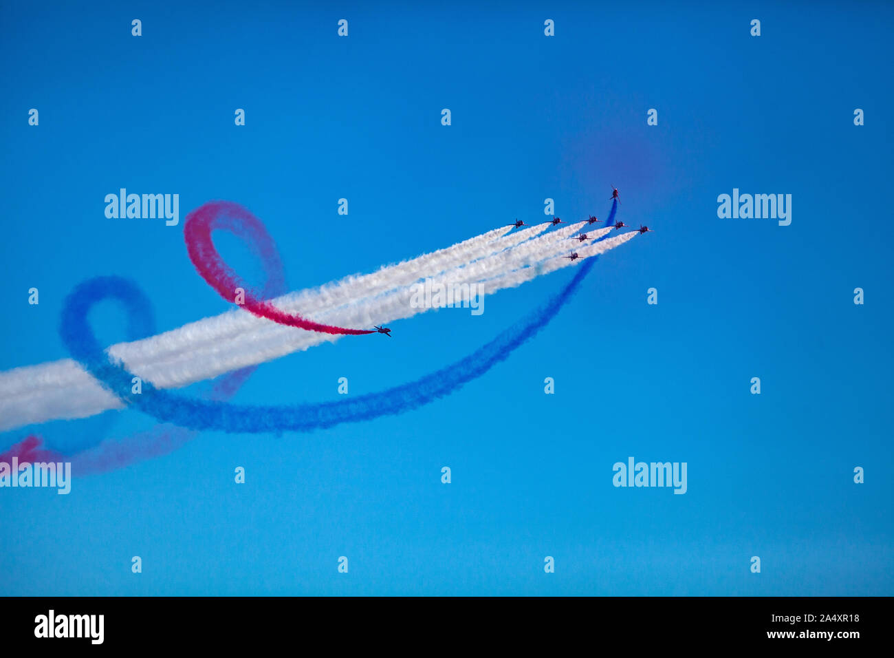 Blue angels and red arrows hi-res stock photography and images - Alamy