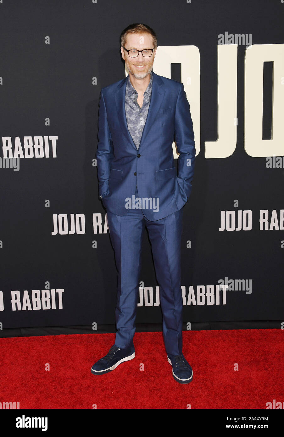 HOLLYWOOD, CA - OCTOBER 15: Stephen Merchant attends the premiere of ...