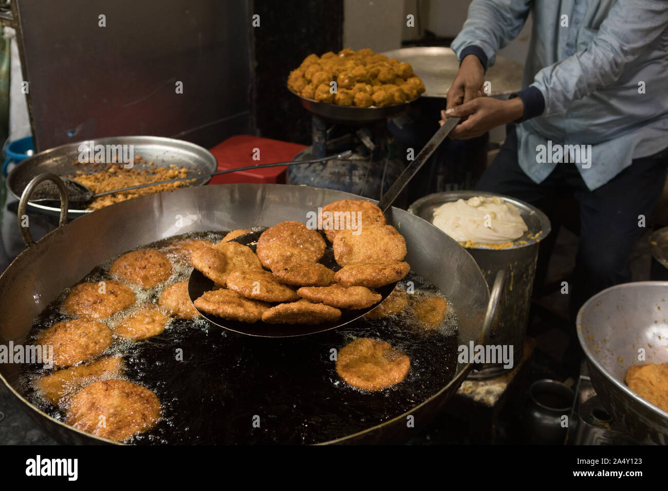 Indian bread puff hi-res stock photography and images - Alamy
