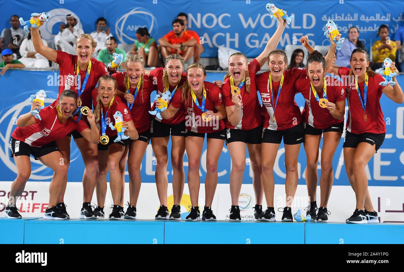 Women's beach handball hi-res stock photography and images - Alamy