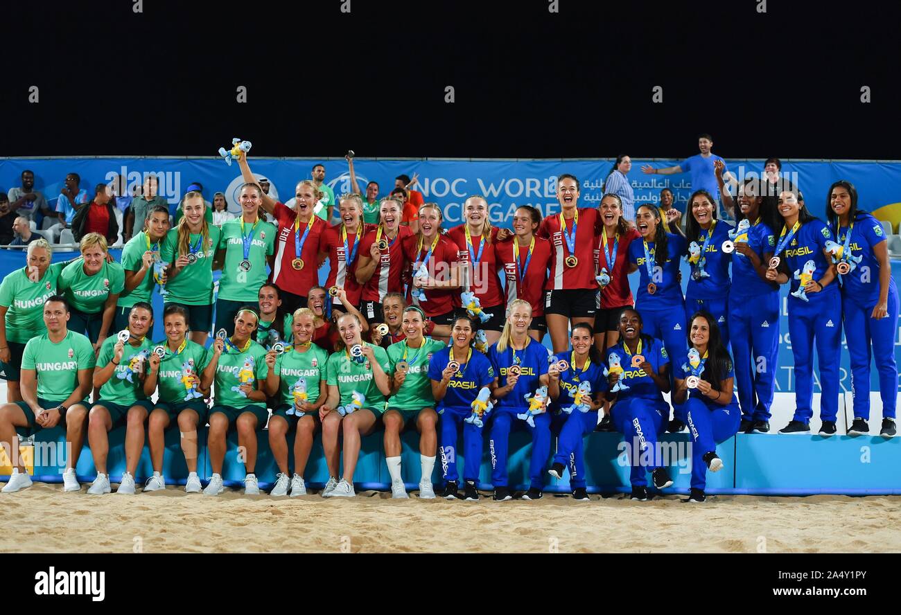 Women's beach handball hi-res stock photography and images - Alamy