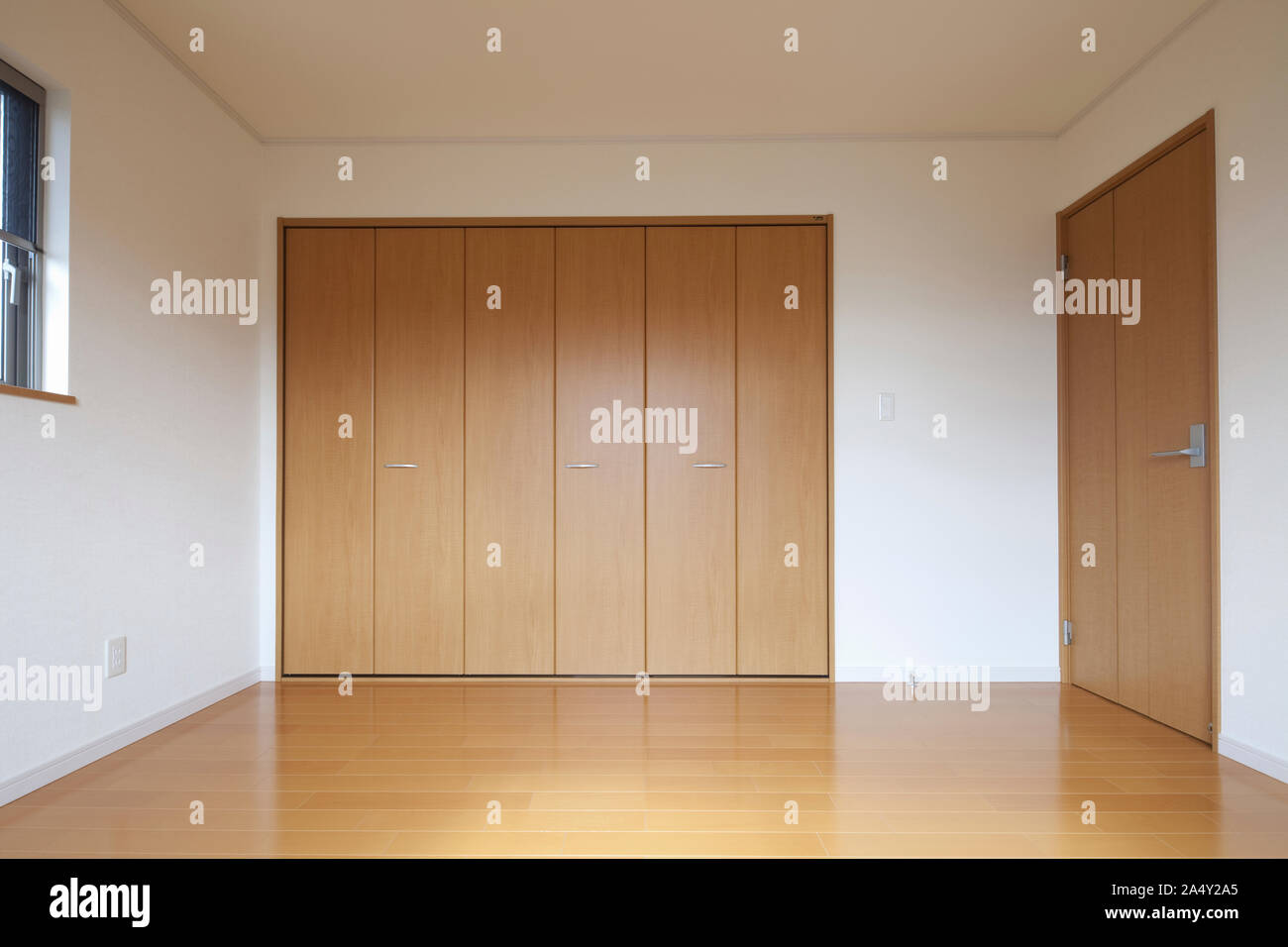 Western style storage building hi-res stock photography and images - Alamy