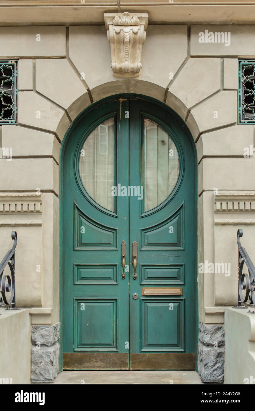 vintage European style building gate facade view Stock Photo - Alamy