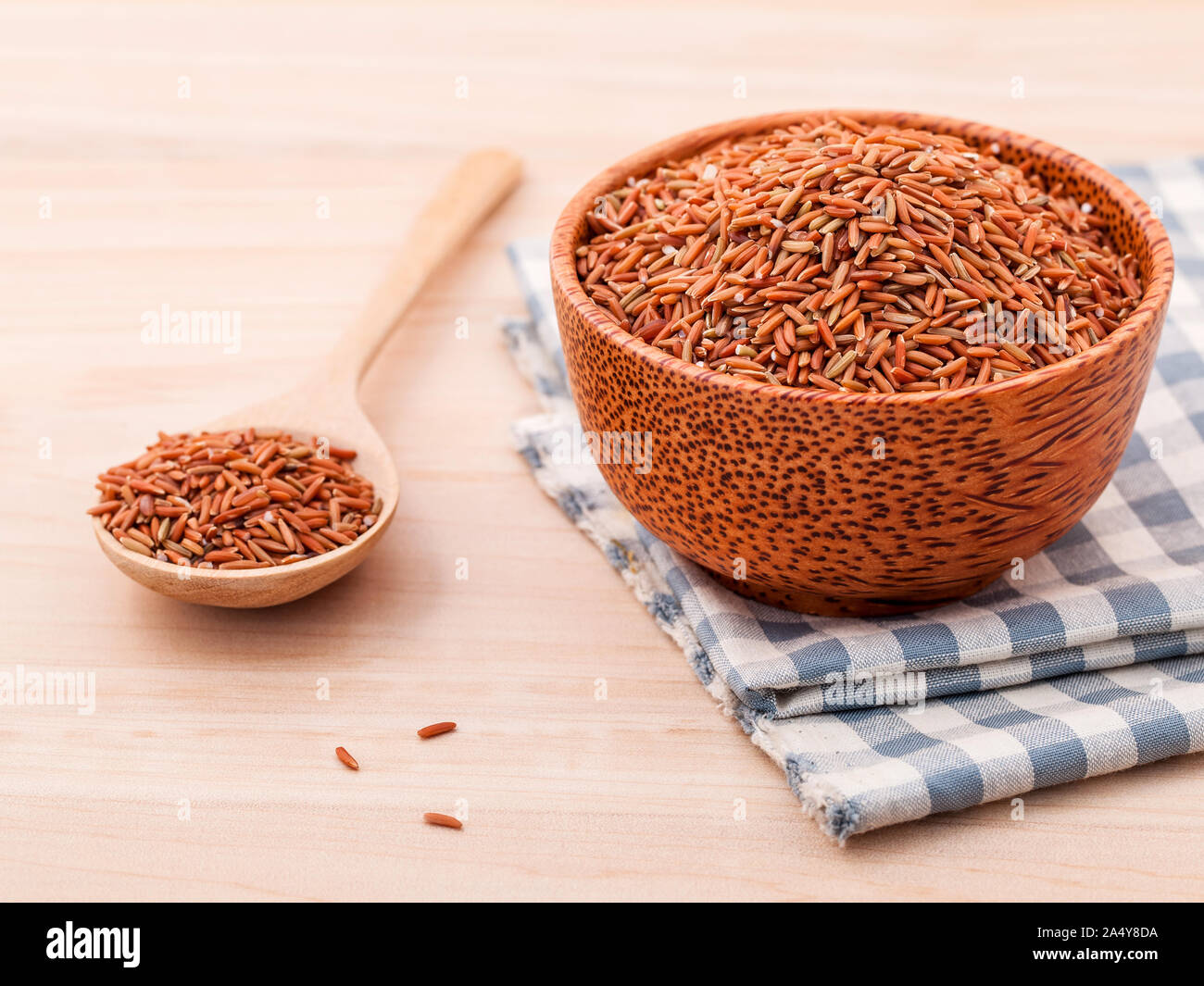 Whole grain Traditional Thai rice best rice for healthy and clean food ...