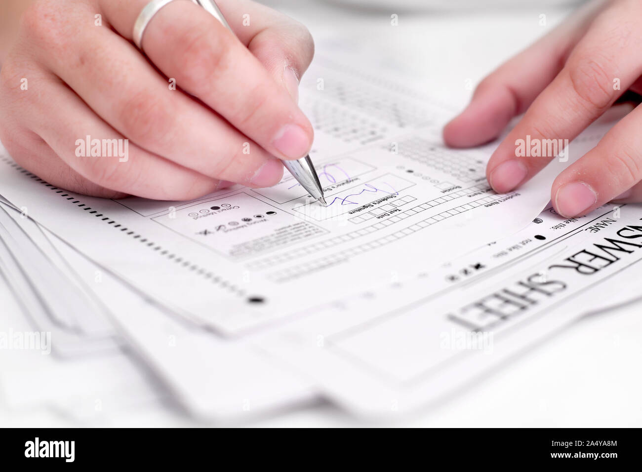 Omr test hi-res stock photography and images - Alamy