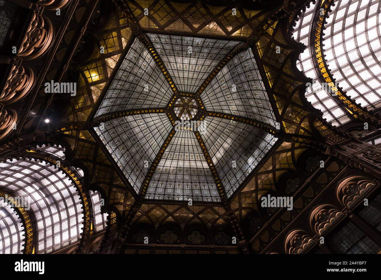 Parisi passage hi-res stock photography and images - Alamy