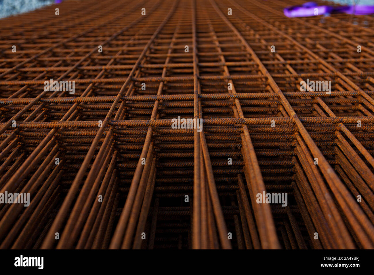 Rebar frame hi-res stock photography and images - Alamy