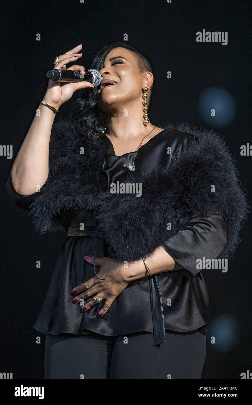 LONDON, ENGLAND: Gabrielle performs at Hyde Park for BBC Last Night of ...