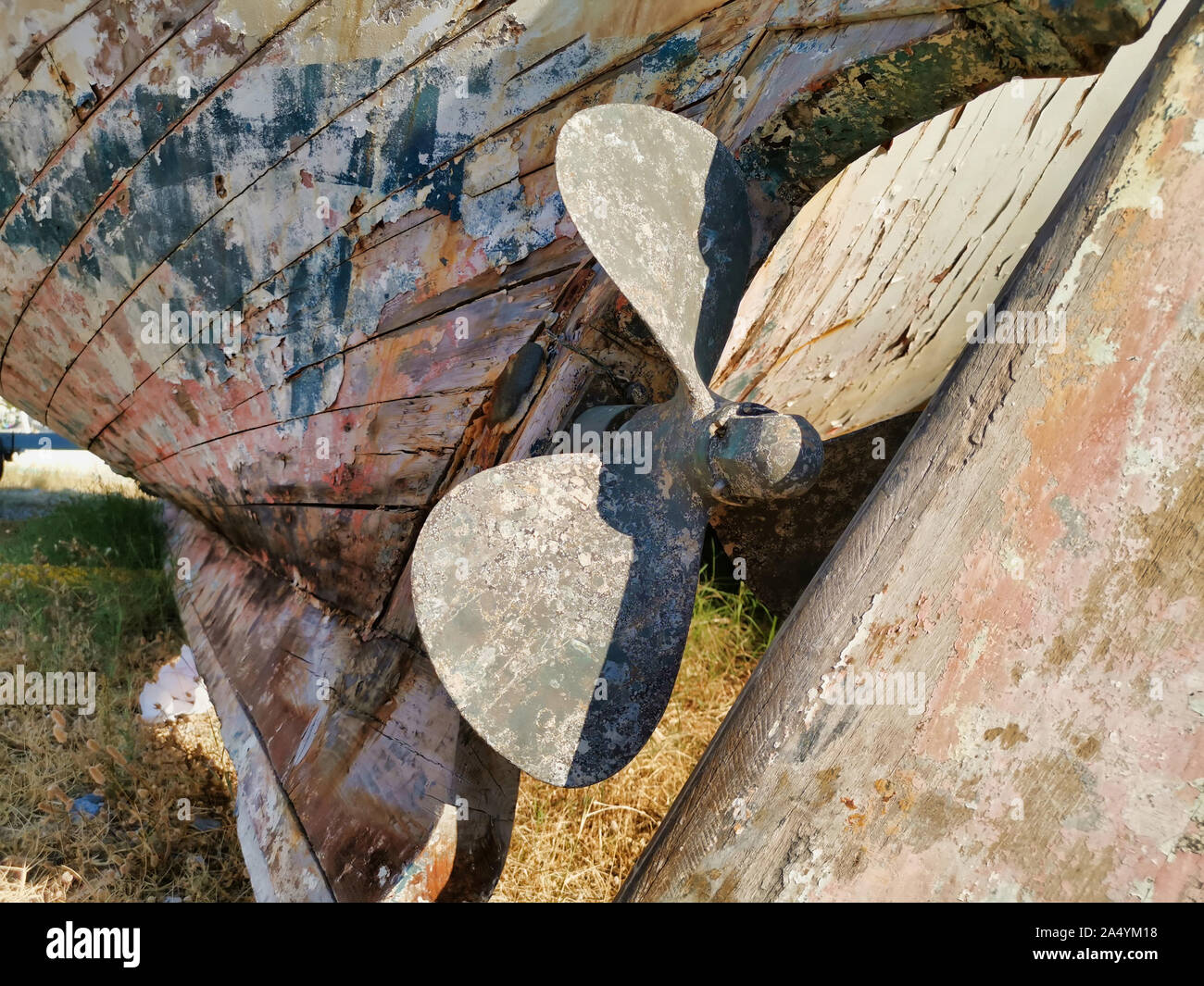 Propeller shaft ship hi-res stock photography and images - Alamy