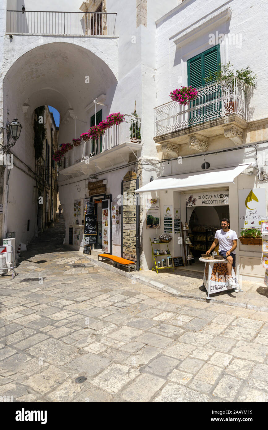 Ostuni italy images hi-res stock photography and images - Alamy