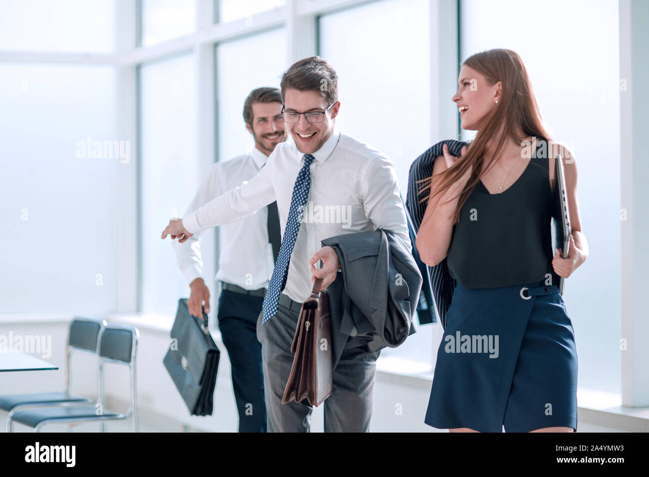 Leaving Office Desk For The Day Hi res Stock Photography And Images Alamy