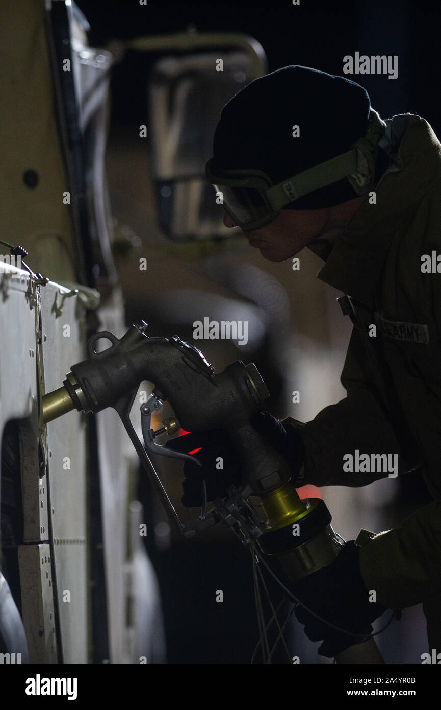 Improvised vehicle hi-res stock photography and images - Alamy