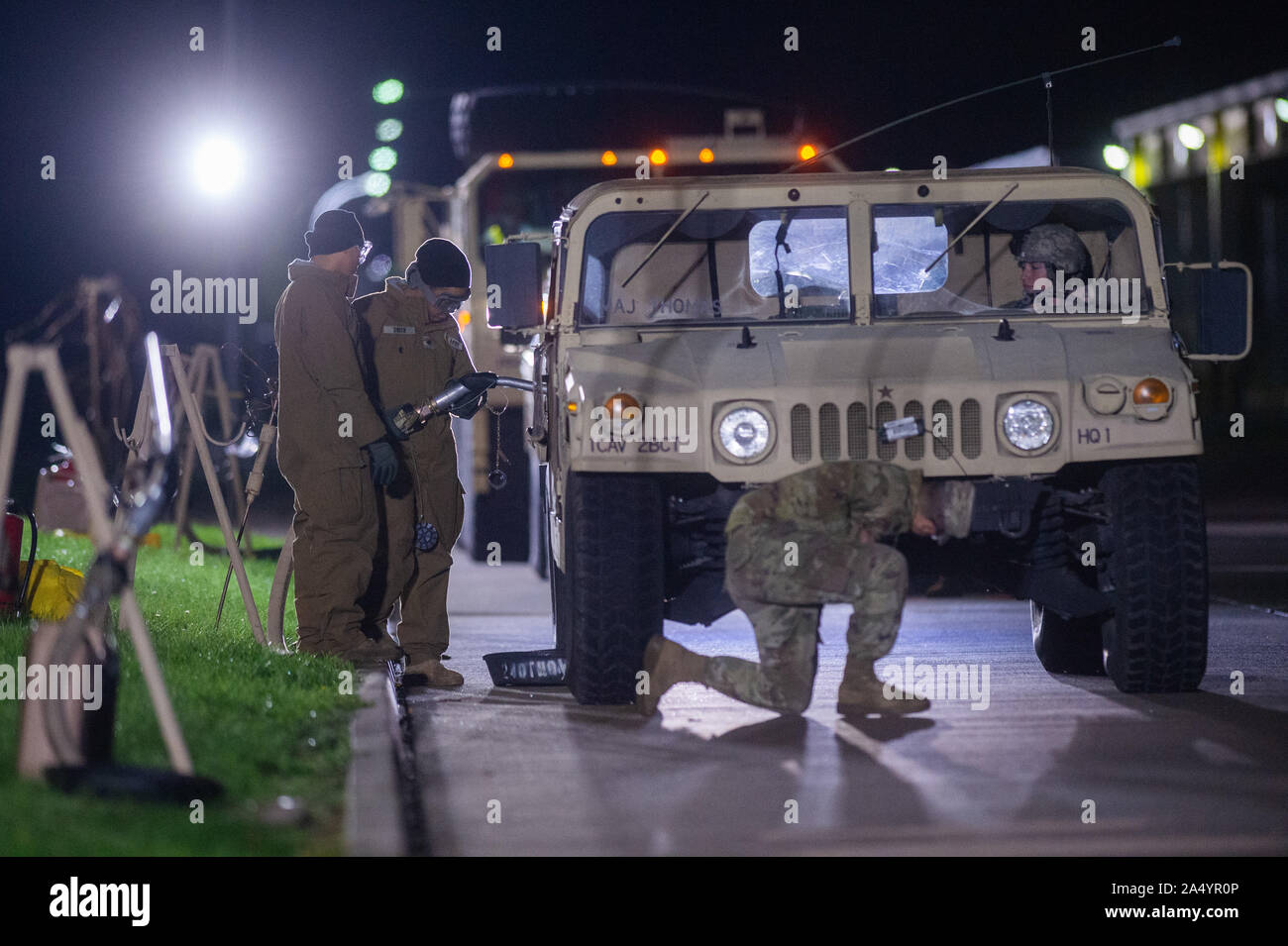 Us army female soldiers hi-res stock photography and images - Alamy