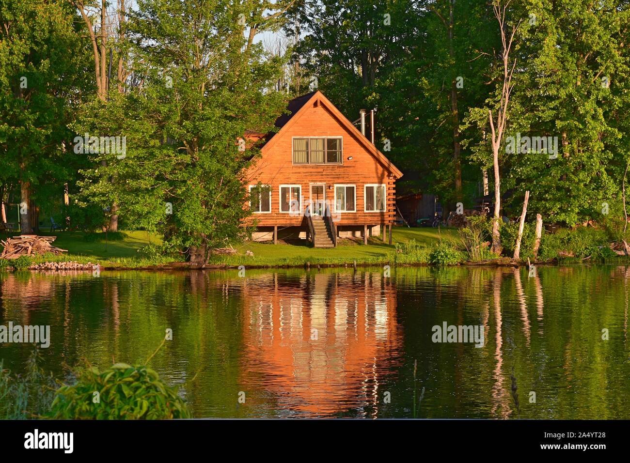 Summer Home On River Stock Photo - Alamy