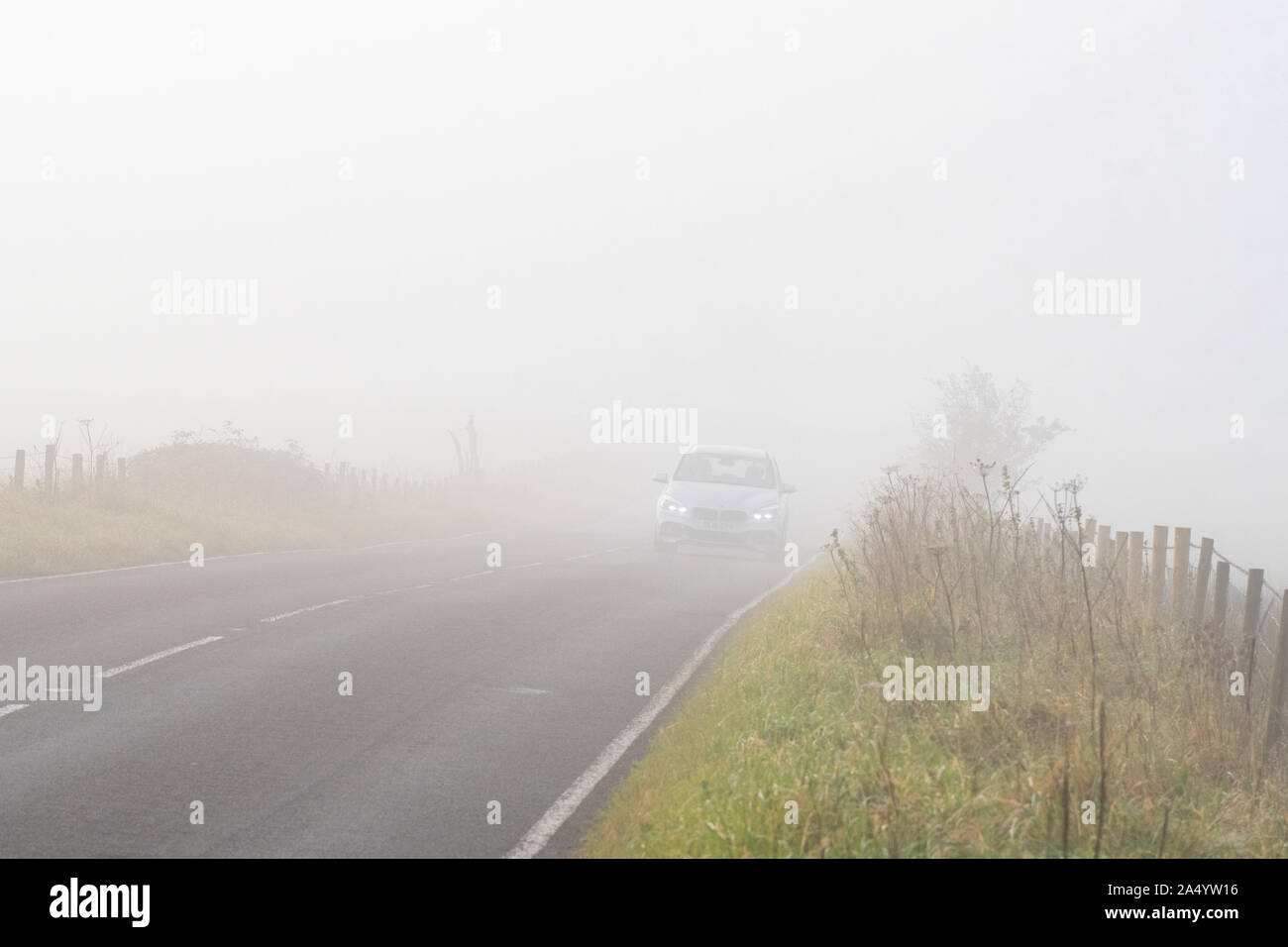 Patchy fog hi-res stock photography and images - Alamy