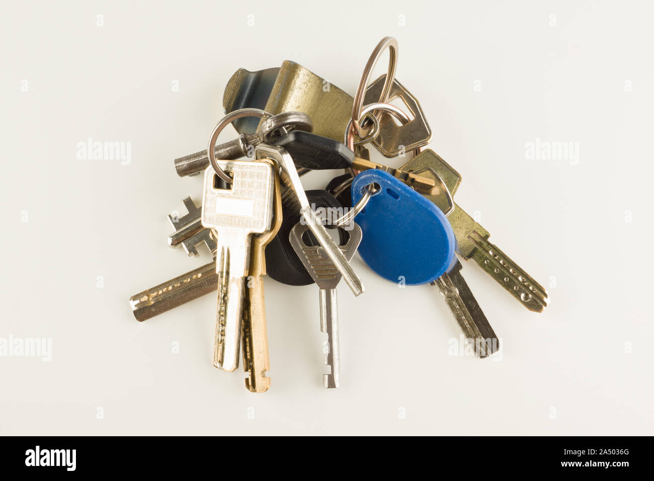 Large key ring hi-res stock photography and images - Alamy