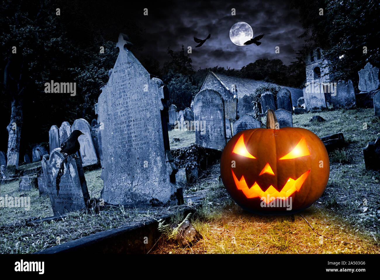 Ghost in front pumpkin hi-res stock photography and images - Alamy