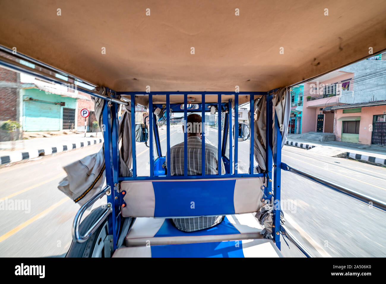 Electric rickshaw hi-res stock photography and images - Alamy