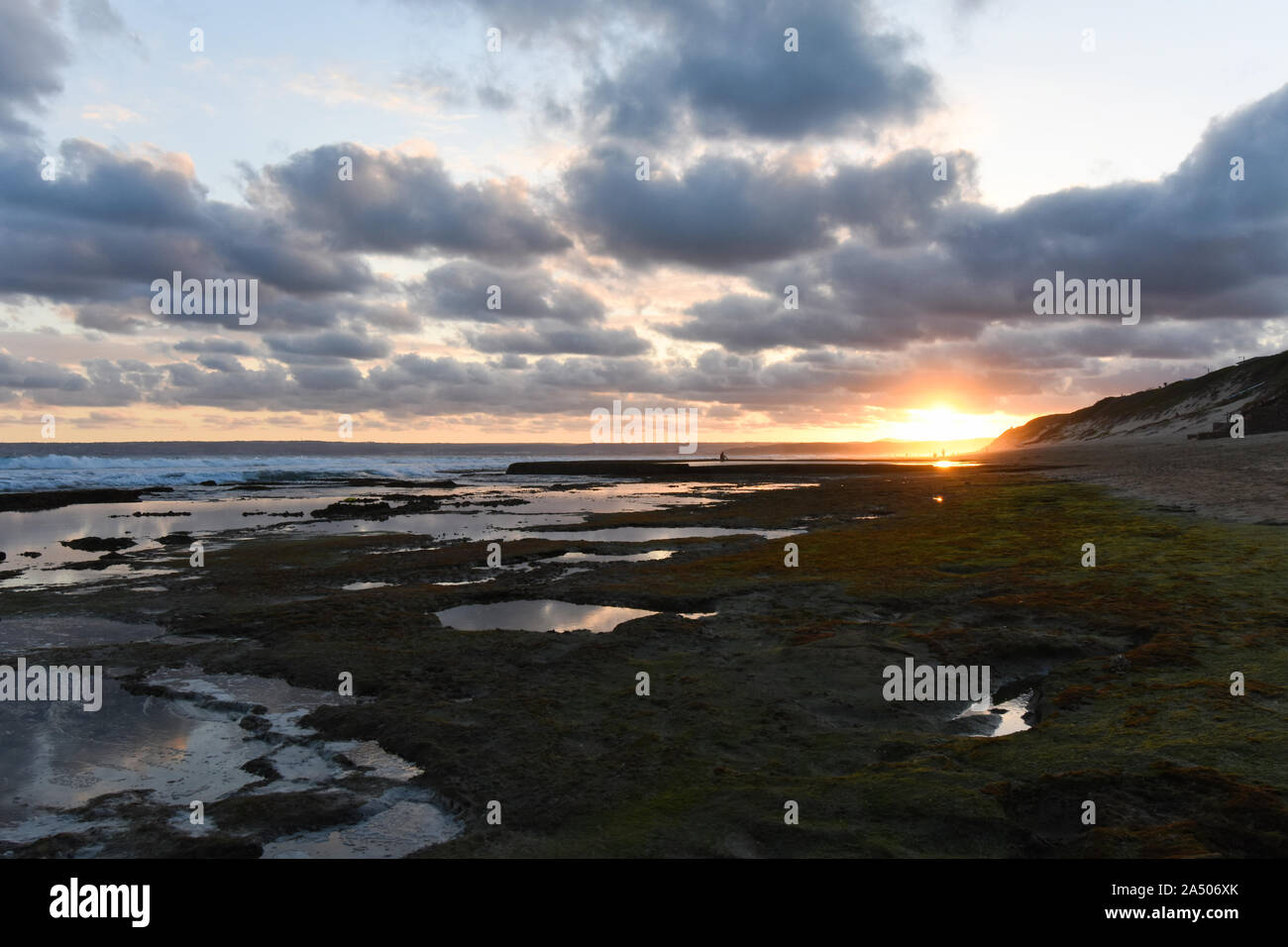 Natural rock pool moss hi-res stock photography and images - Alamy