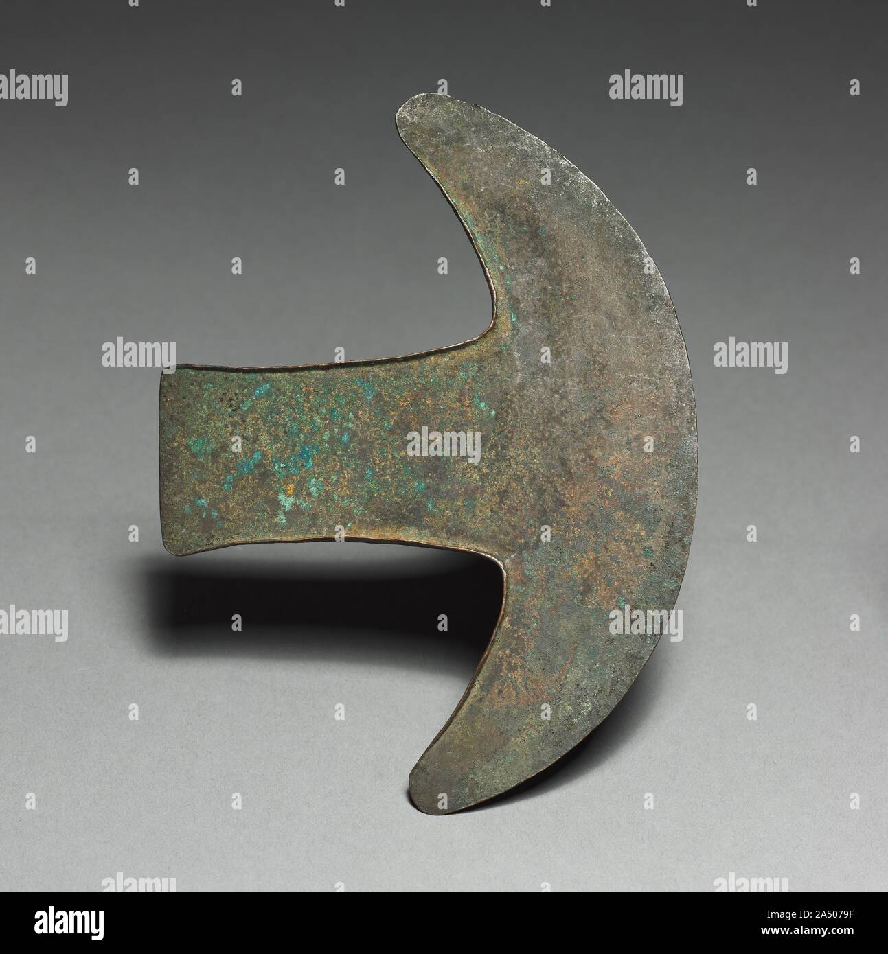 Axe shaped hi-res stock photography and images - Alamy