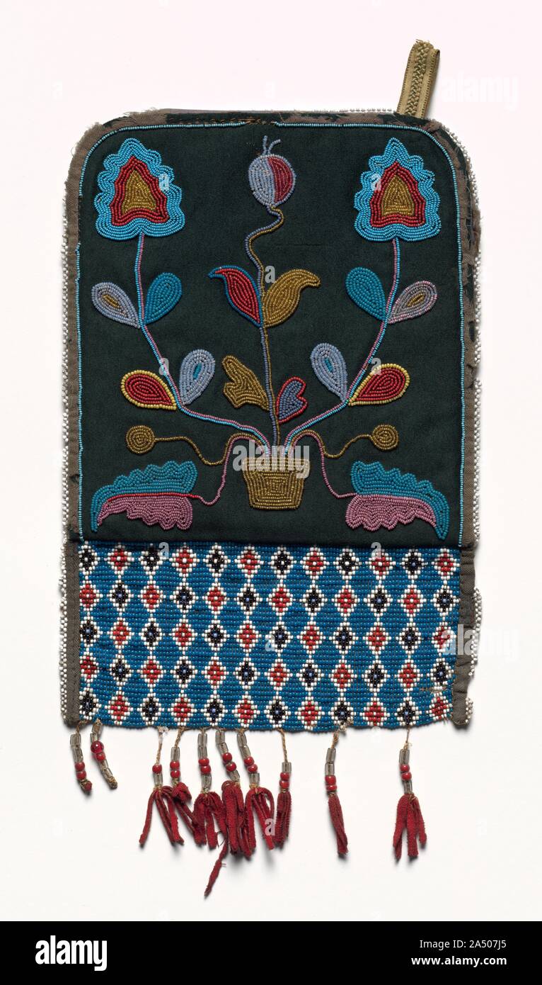 Metis beadwork hi-res stock photography and images - Alamy