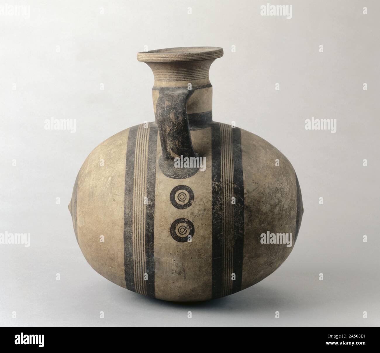 Barrel shaped jug hi-res stock photography and images - Alamy