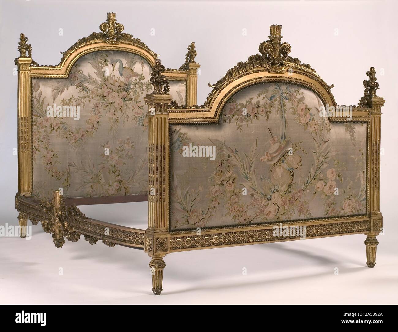 Bed 1700s hi-res stock photography and images - Alamy