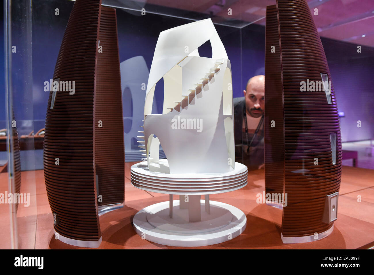 Ai spacefactory hi-res stock photography and images - Alamy