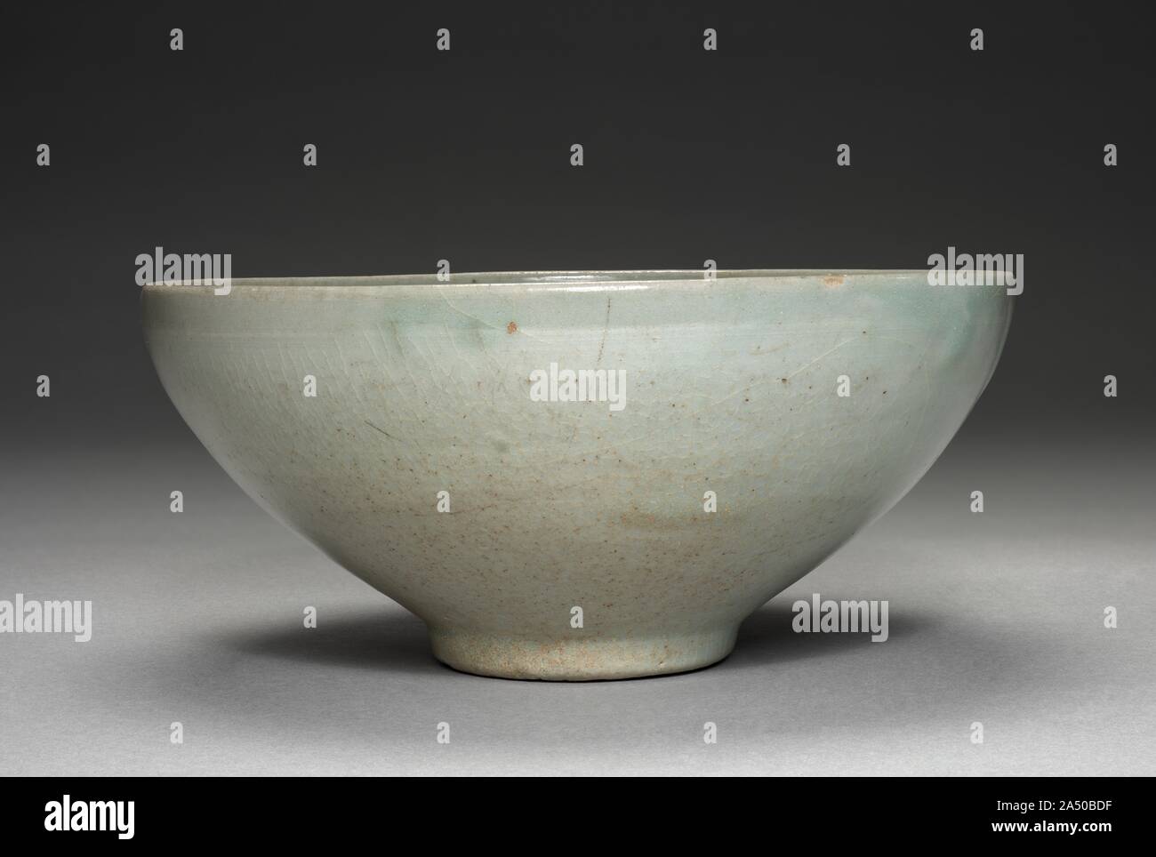 Porcelain with incised design hi-res stock photography and images - Alamy