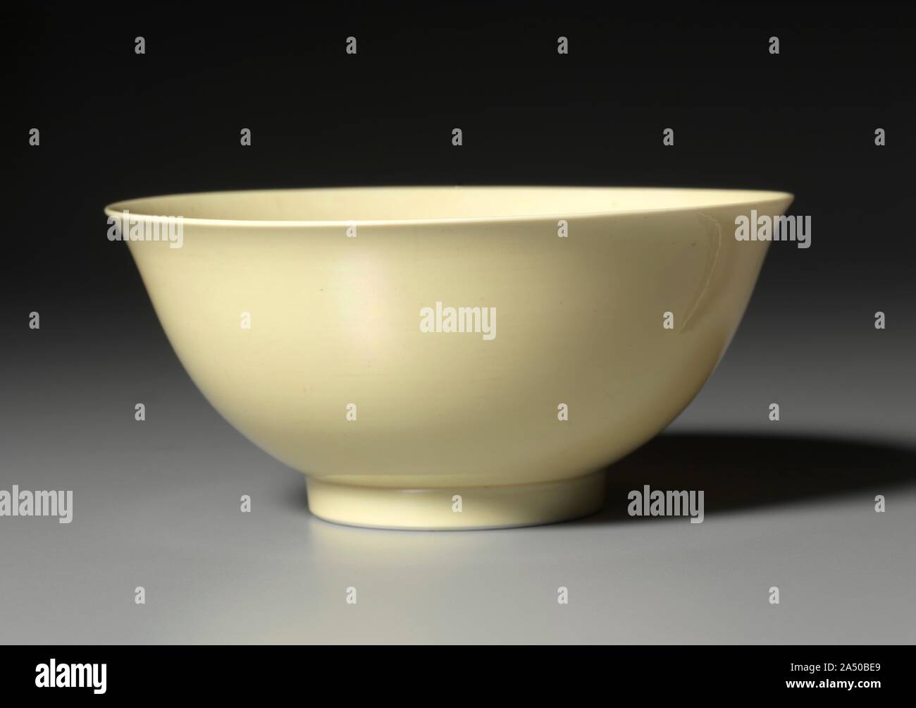 Yellow glaze hi-res stock photography and images - Alamy