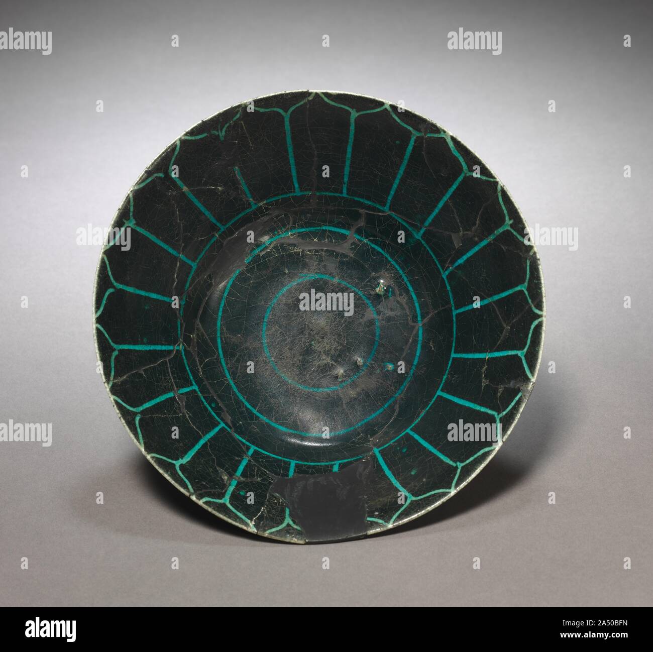 Bowl, 12th Century Stock Photo - Alamy