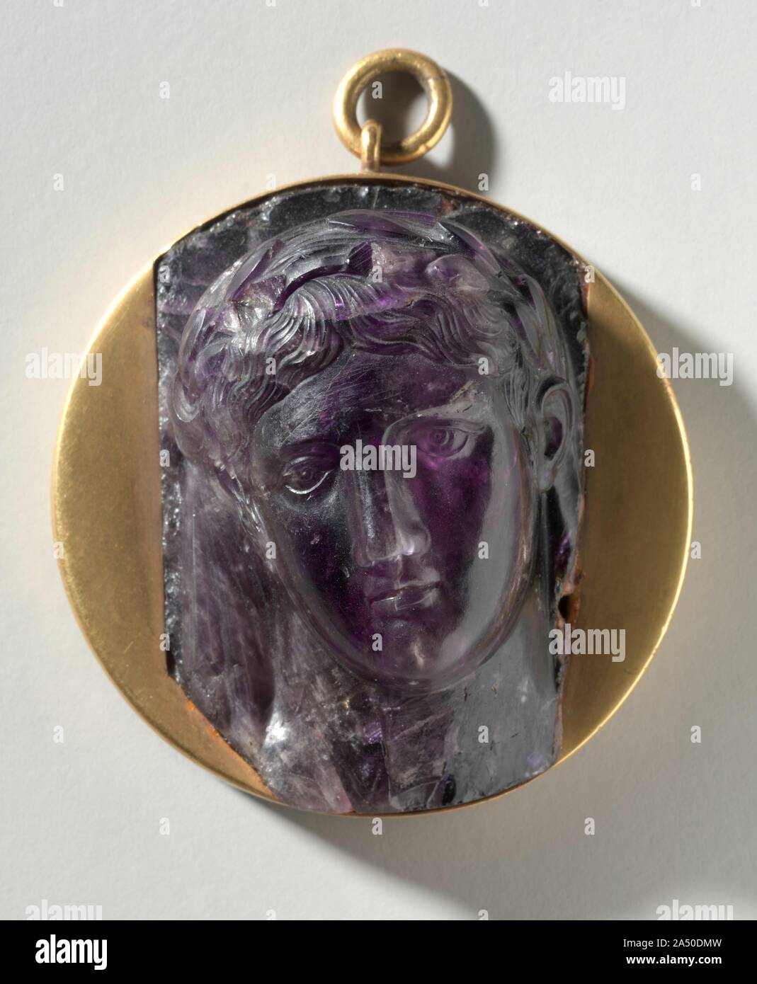 Cameo: Head of a Woman, 1-100 Stock Photo - Alamy