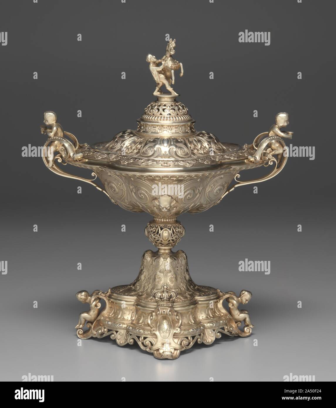 Centerpiece, 1838-1848. Made for Louis Philippe (1773-1850), King of ...