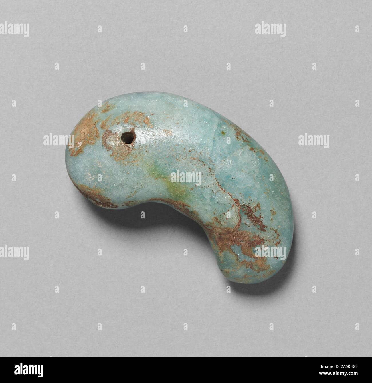 Comma shaped jade hi-res stock photography and images - Alamy
