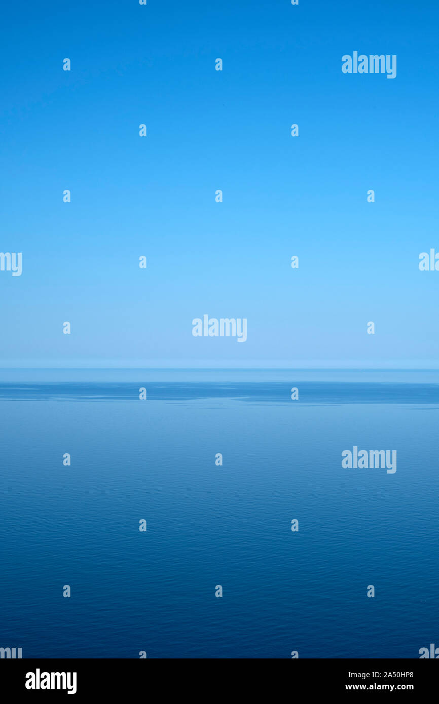 Endless seas hi-res stock photography and images - Alamy