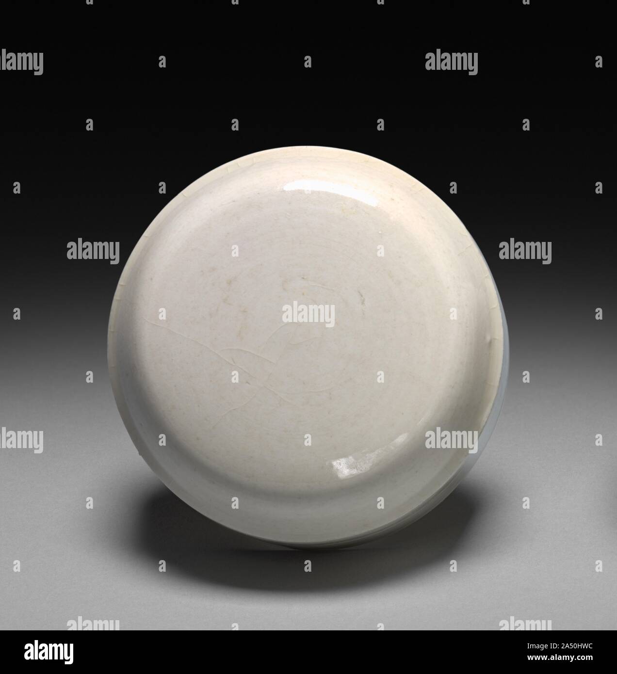 Ding ware hi-res stock photography and images - Alamy