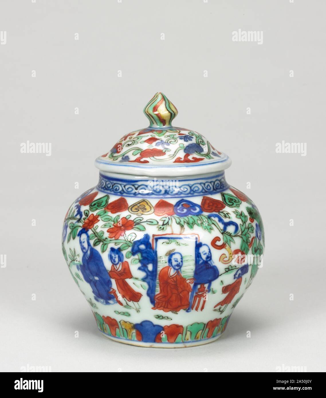 Porcelain covered jar hi-res stock photography and images - Alamy
