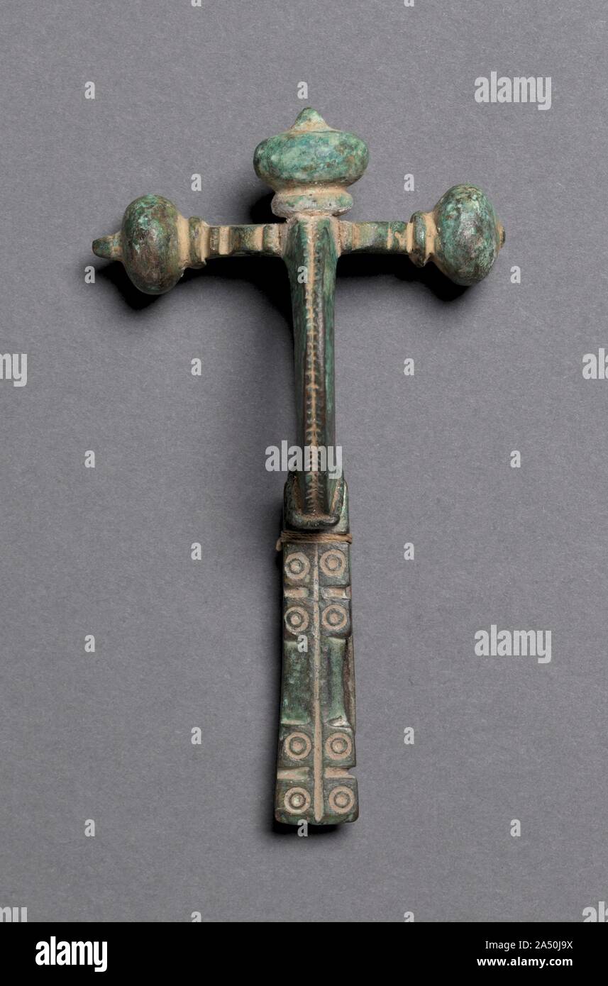 Cross-bow Fibula, c. 1-200 Stock Photo - Alamy