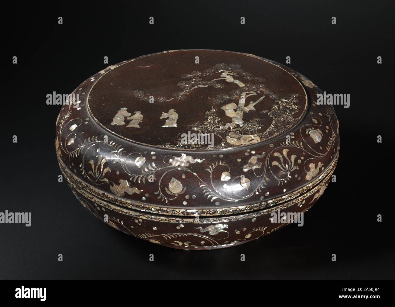 Cylindrical Box, 17th century Stock Photo - Alamy