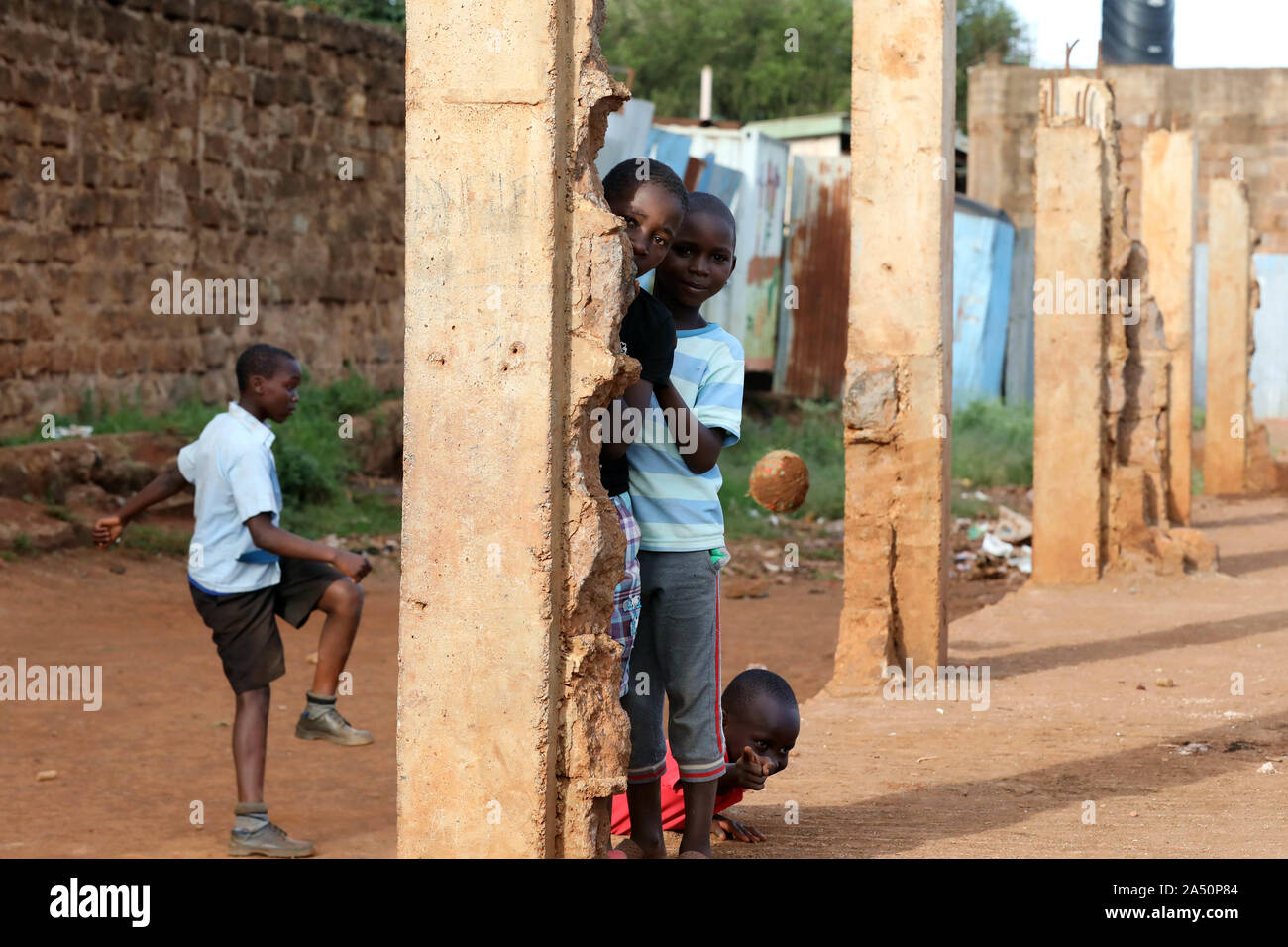 Children in kibera slum hi-res stock photography and images - Alamy