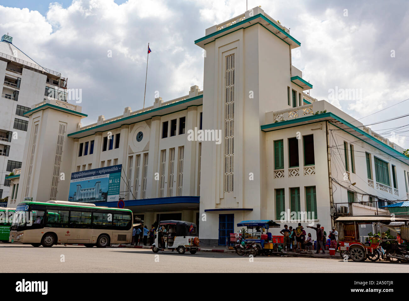Colonial era railway station hi-res stock photography and images - Alamy
