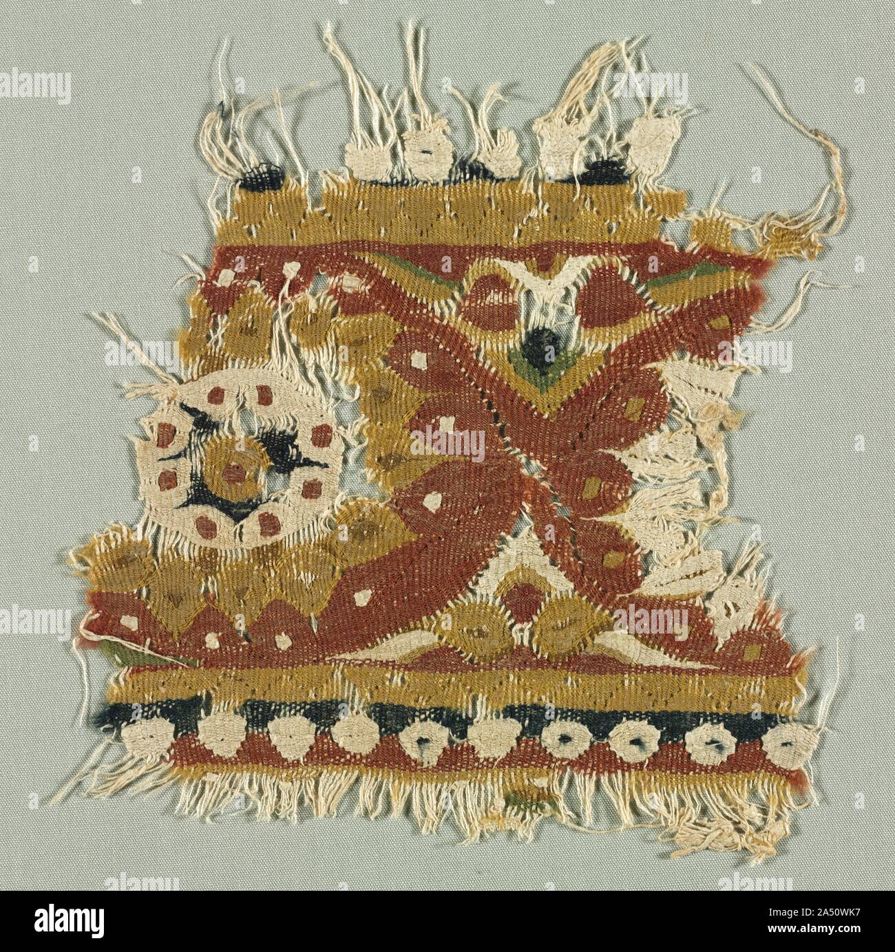 Tapestry border fragment hi-res stock photography and images - Alamy