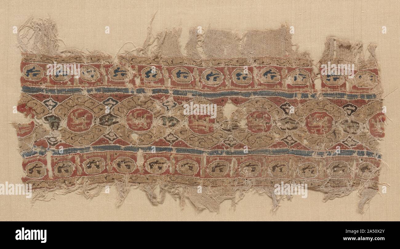 Tiraz textile fragment hi-res stock photography and images - Alamy