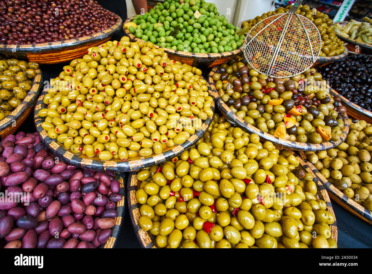 Marinated olives on provencal street market Stock Photo - Alamy