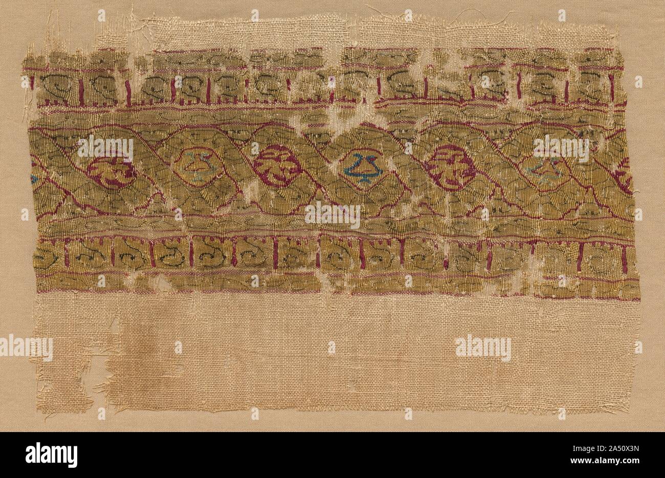 Tiraz textile fragment hi-res stock photography and images - Alamy