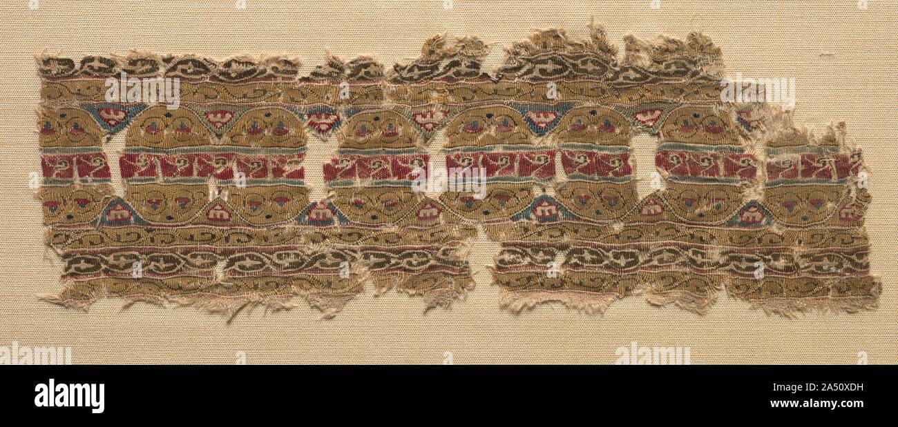 Tiraz textile fragment hi-res stock photography and images - Alamy