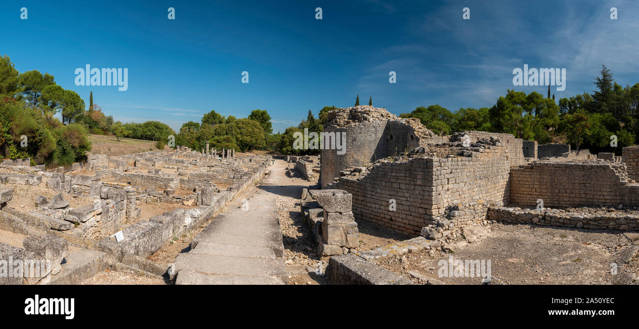 The Roman ruins of Glanum, San Remy, Provence, France Stock Photo - Alamy