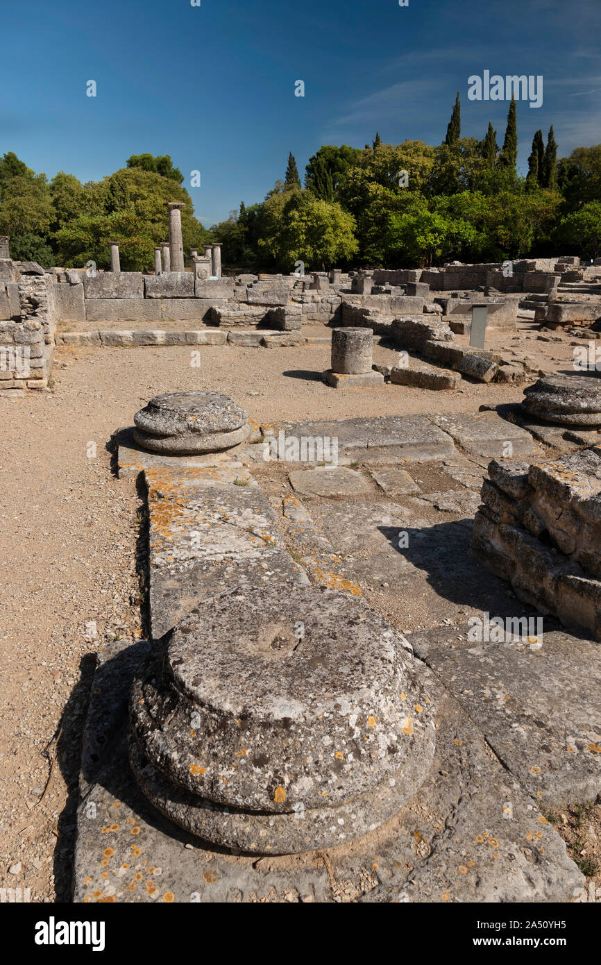 The Roman ruins of Glanum, San Remy, Provence, France Stock Photo - Alamy