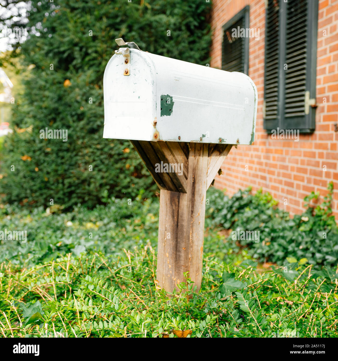 Old mail box. Vintage metal post box Stock Photo - Alamy