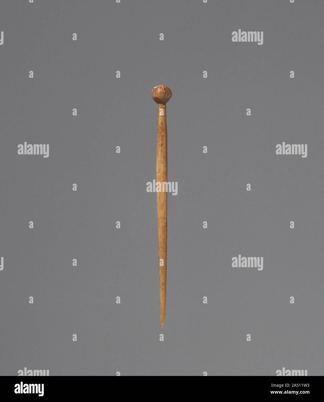 Bone hairpin hi-res stock photography and images - Alamy